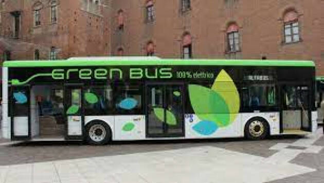 E-BUS: CREMONA PRIMA IN ITALIA A INSTALLARE INFRASTRUTTURE ELETTRICHE