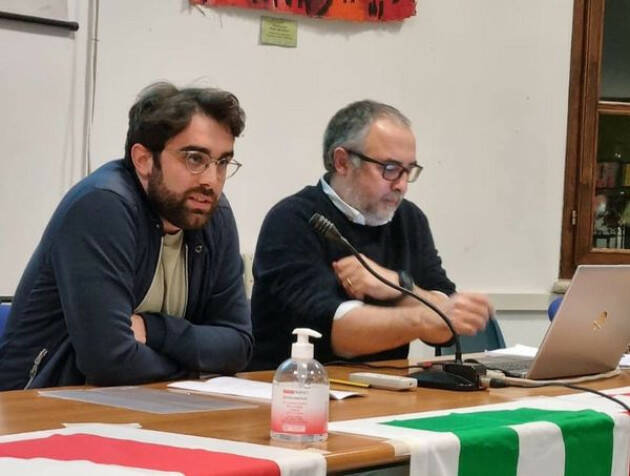 Michele Bellini Pd A Cremona Allassemblea Provinciale Del Pd